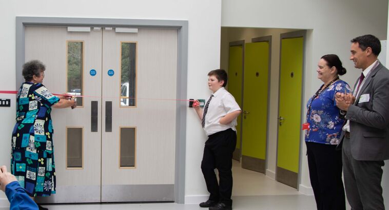 Welcome to Redruth School